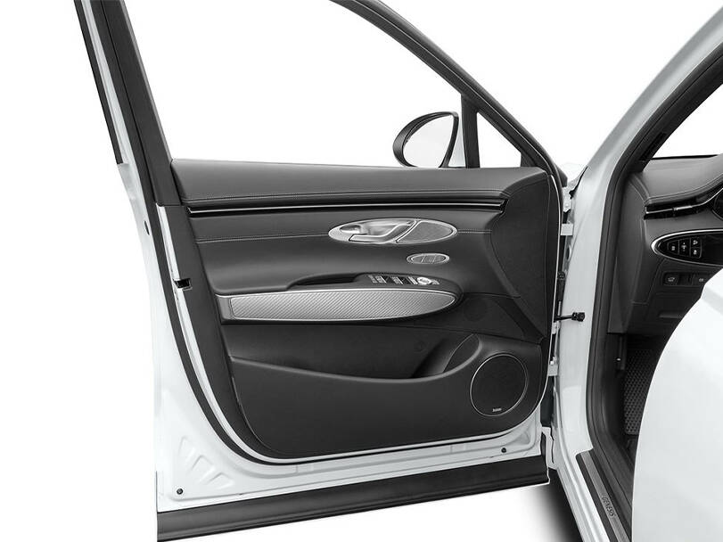 Genesis GV70 2026 Price in Saudi Arabia | Specs, Features & Images