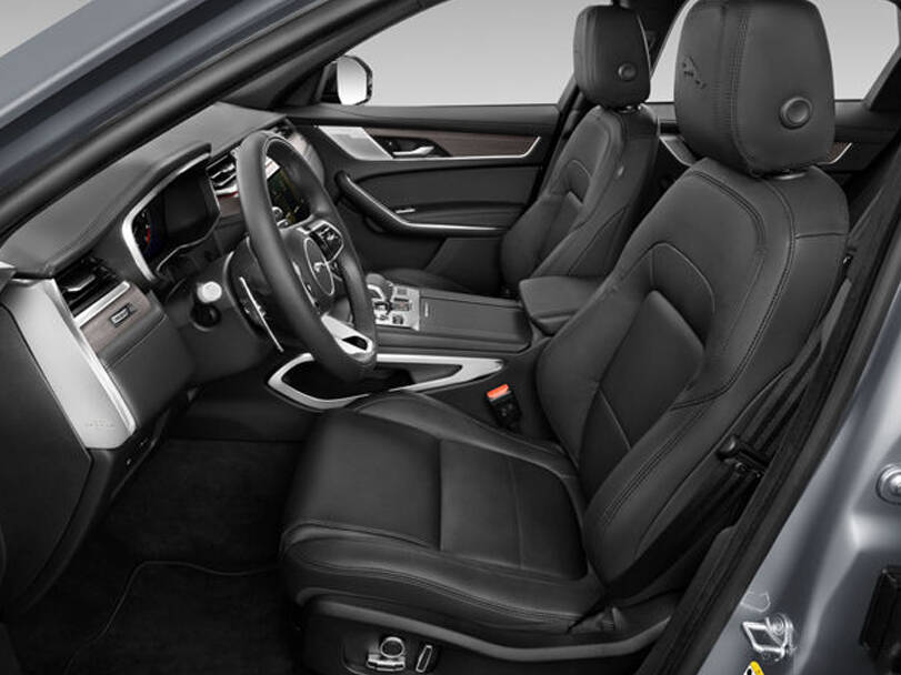 Jaguar F-Pace F Pace 5.0L V8 SVR (550 PS) 2026 Price in UAE | Specs ...