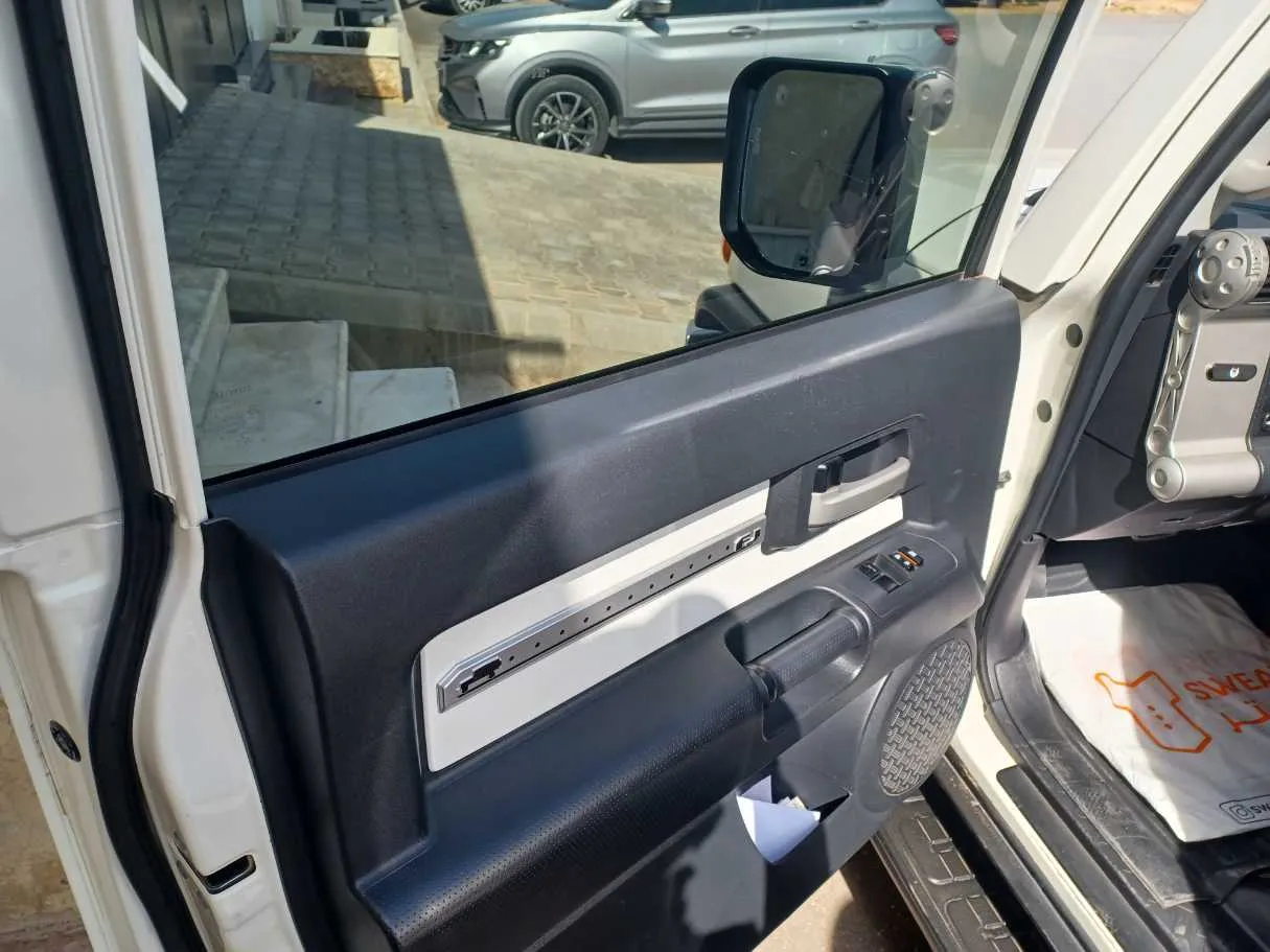 Toyota FJ Cruiser for sale: SAR 138,500 - 178,000 KM, 2022 | CarSwitch