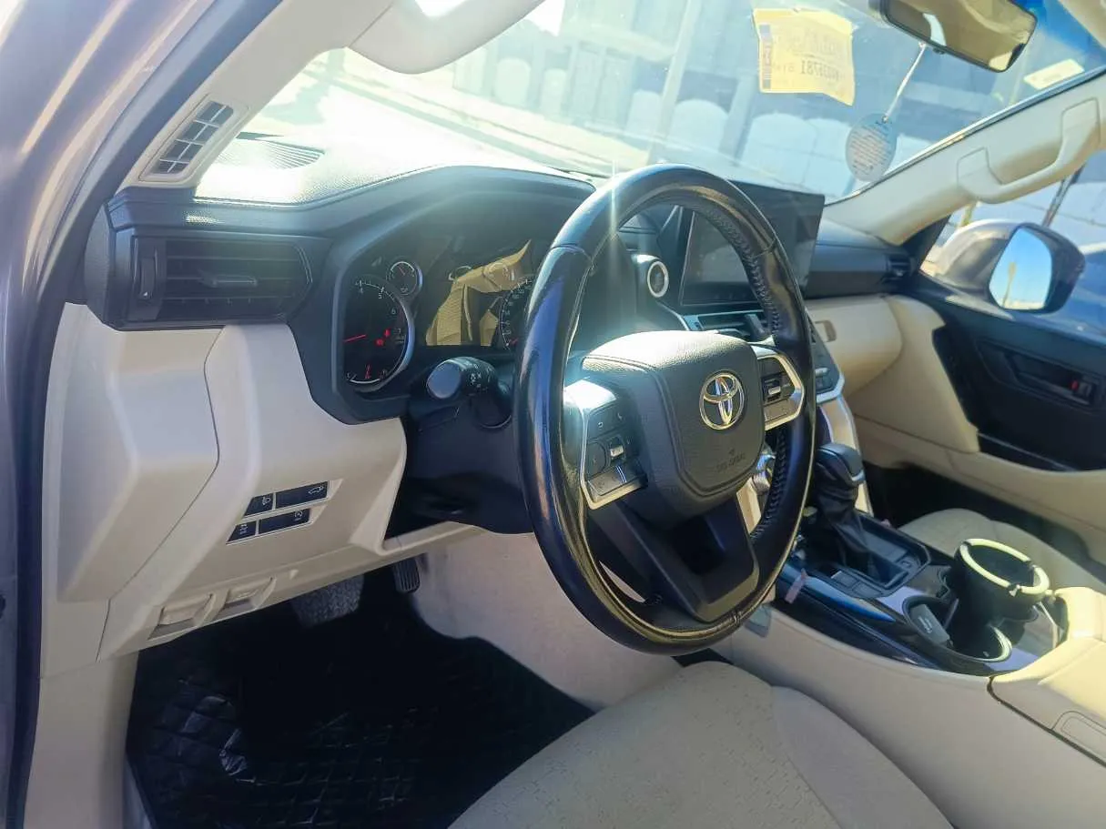 Toyota Land Cruiser for sale: SAR 192,000 - 189,515 KM, 2022 | CarSwitch