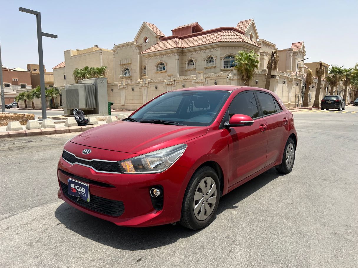 Kia Rio for sale: AED SAR 32,000 - 94,396 KM, 2019 | CarSwitch