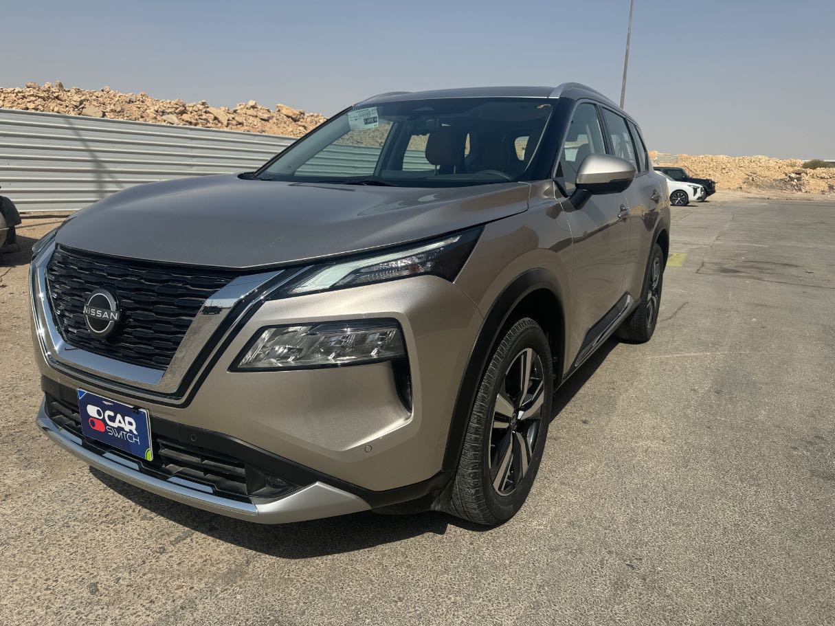 Nissan X-Trail for sale: AED SAR 105,000 - 30,000 KM, 2023 | CarSwitch