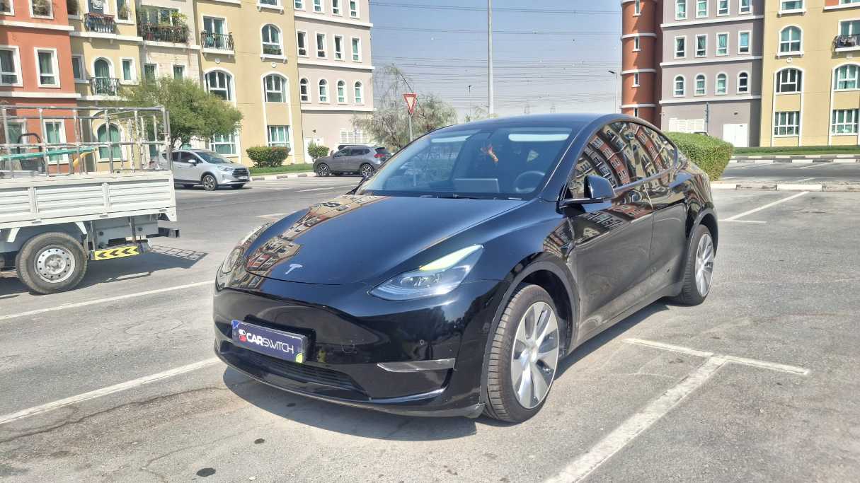 Tesla Model Y for sale: AED AED 74,000 - 227,188 KM, 2022 | CarSwitch