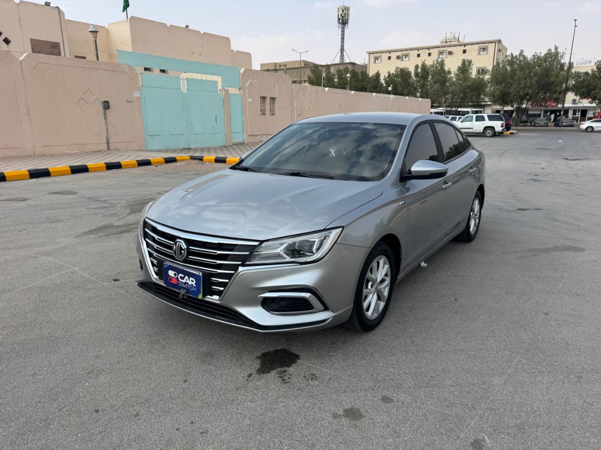 MG 5 for sale: AED SAR 28,000 - 110,721 KM, 2022 | CarSwitch