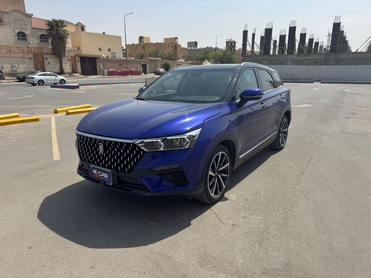 Faw-Bestune T77 for sale: AED SAR 42,000 - 29,482 KM, 2021 | CarSwitch