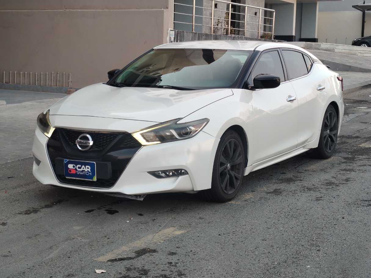 Nissan Maxima for sale: SAR 45,000 - 190,000 KM, 2017 | CarSwitch